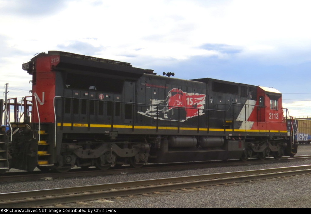 CN C40-8 #2113 visits Eugene yard